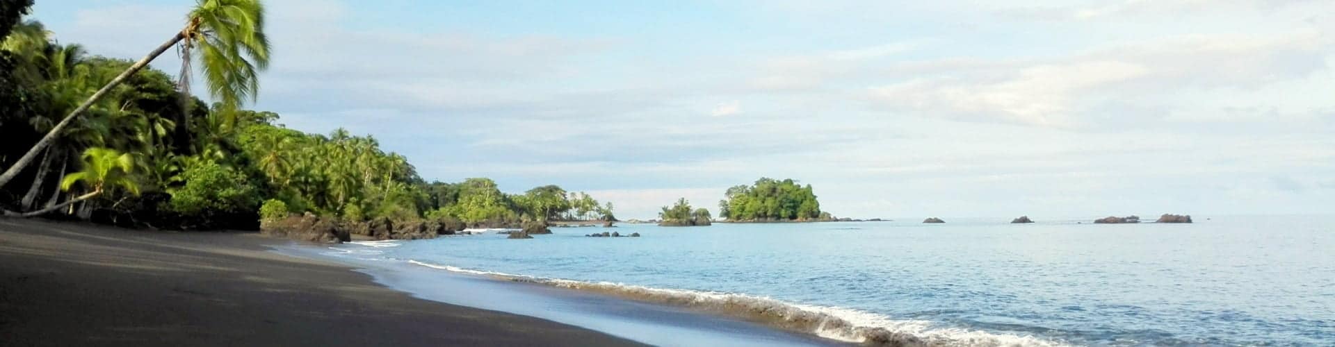 PLANES TURISTICOS NUQUI - Colombia para el mundo